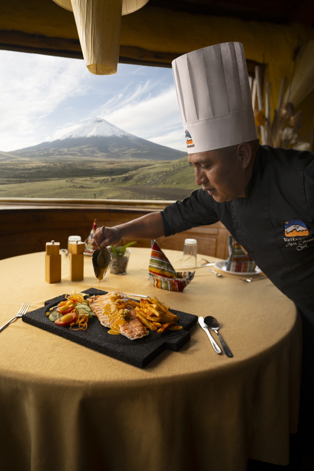 Tambopaxi - Restaurante - Cotopaxi Ecuador